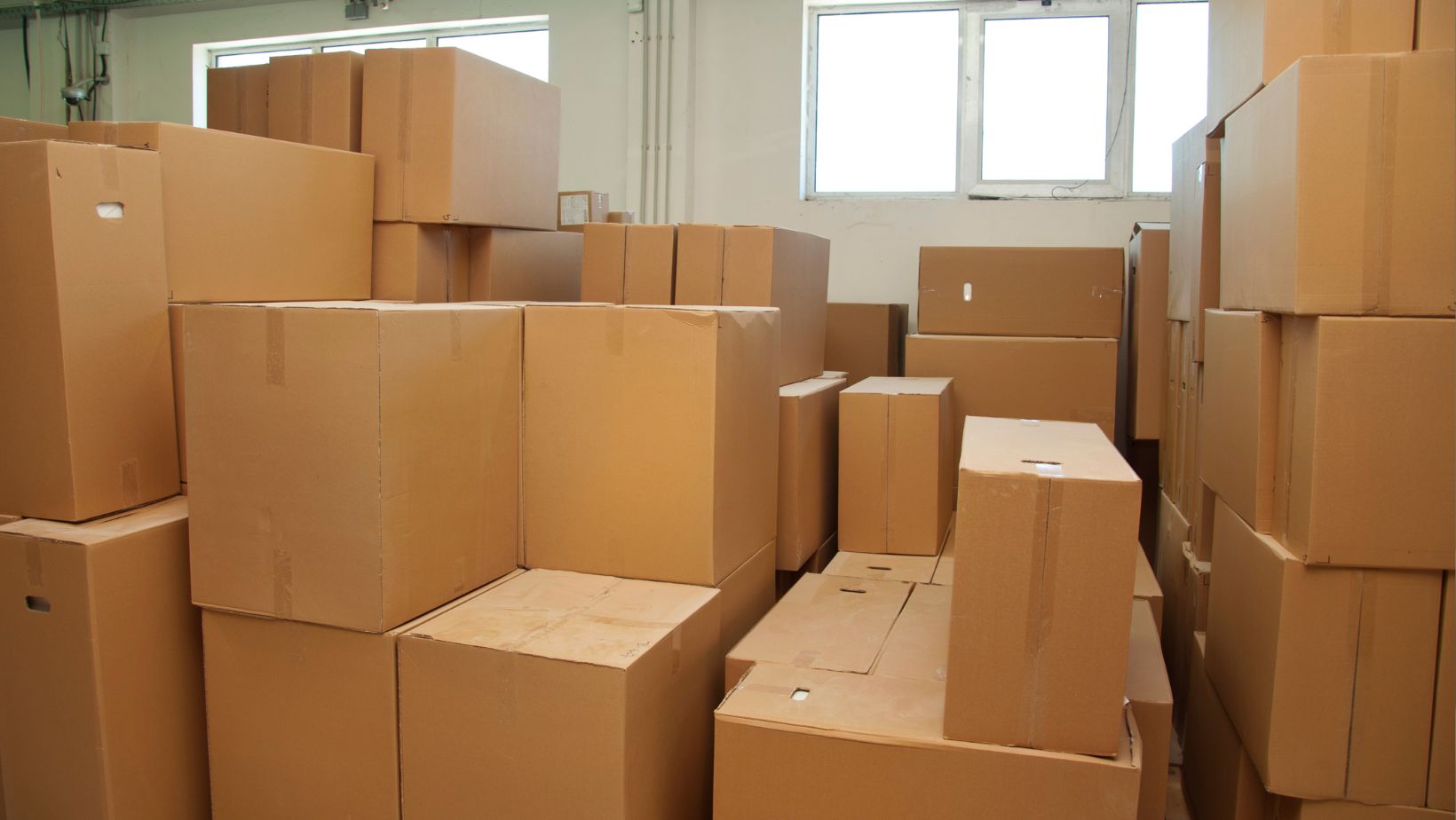 How Self Storage Can Boost Your Side Hustle Success - Program Geeks